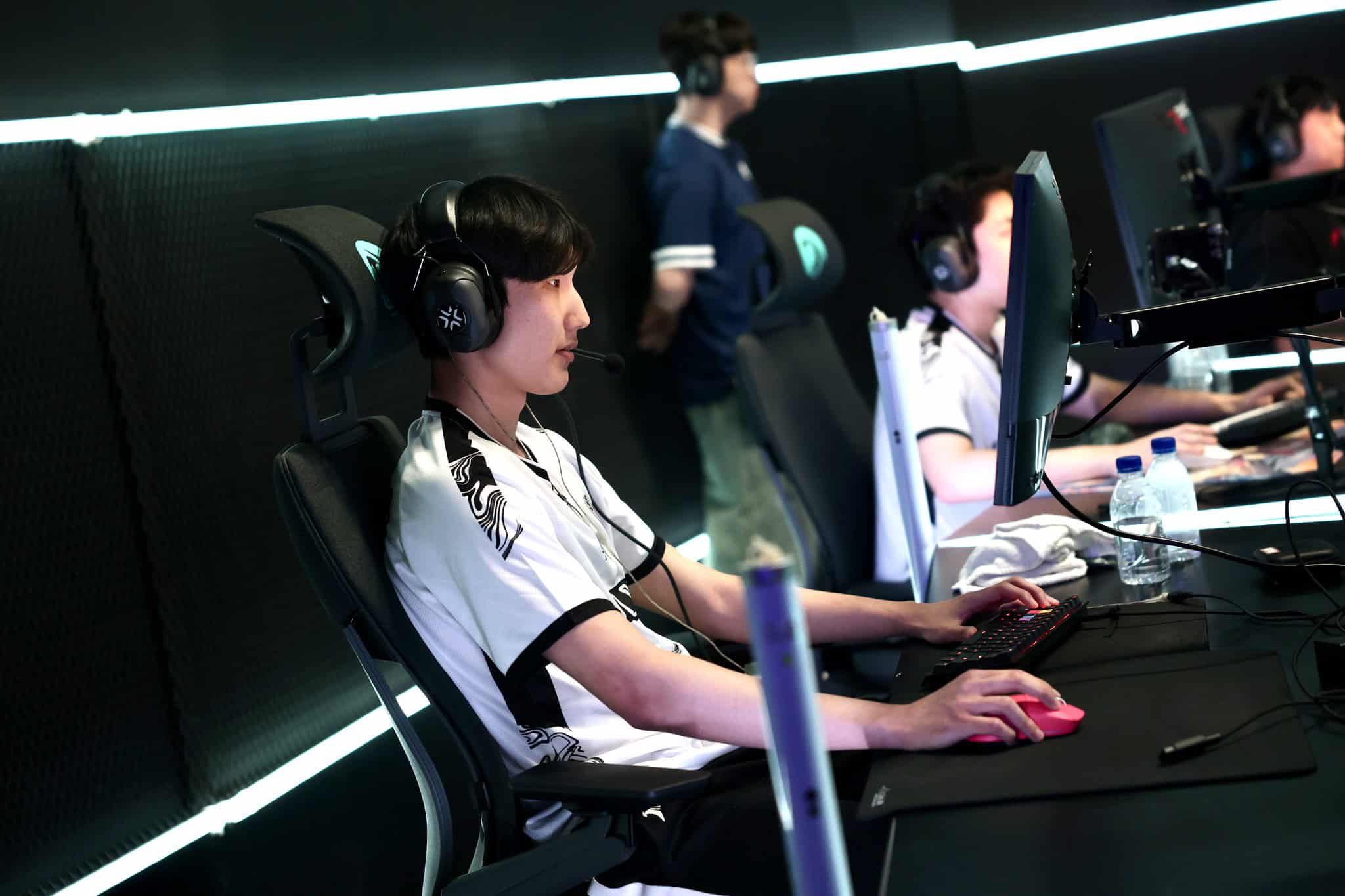 Medusa「プレイオフに行けなくても僕らがやることは変わらず、最後まで頑張り続けるだけです」試合後の記者会見でDFM Medusa ...