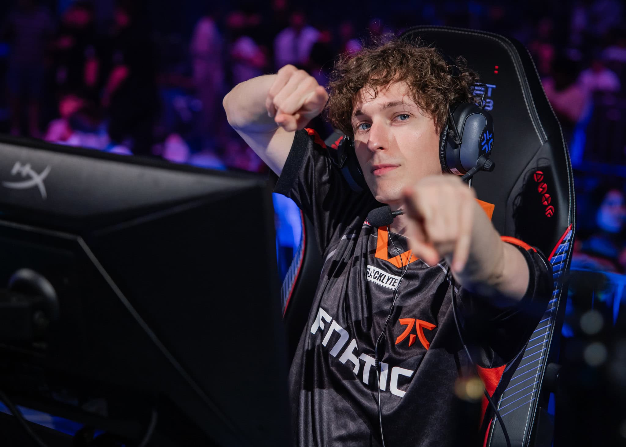 FNC Boaster「正直、自分がシーンにいられる時間がどれくらい残っているのか分からない。だからこそ、いまの仲間とできる限りのことをして ...