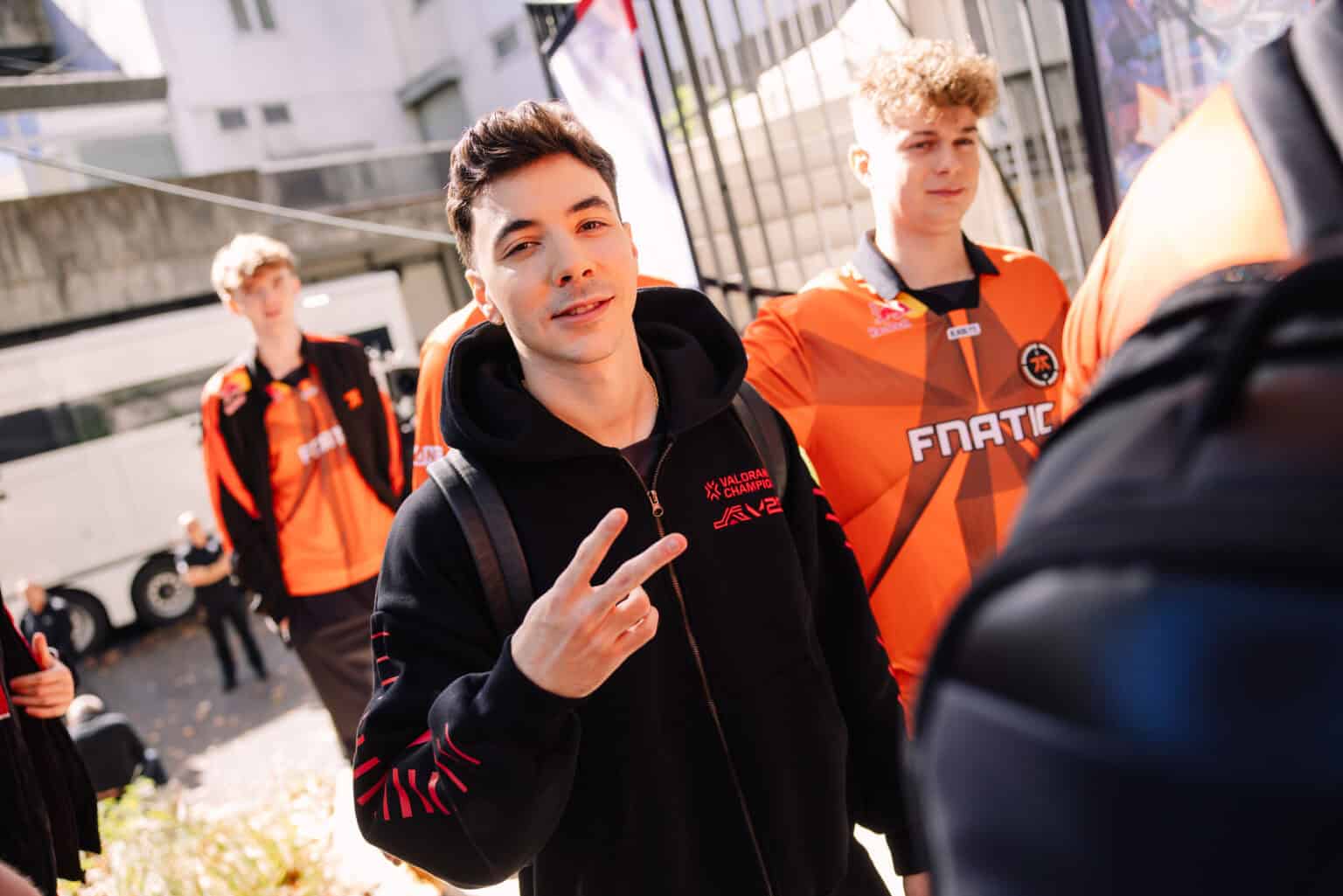 FNATIC、crashiesと2026年までの契約延長を発表 | Valorant News Japan